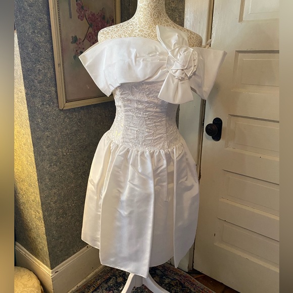 Gunne Sax | Dresses | Vtg 8s 90s Jessica Mcclintock Gunne Sac White Off ...